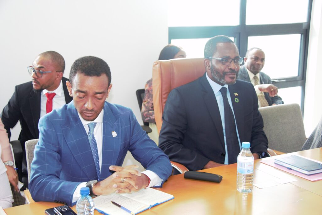 Mbaga Obiang Lima se reúne con la representante del Banco Mundial – A&A ...
